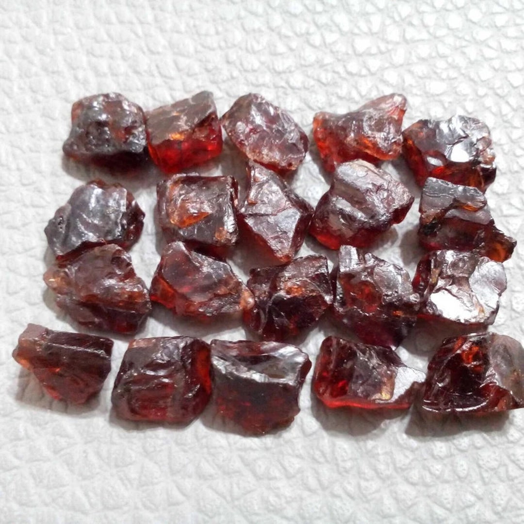 25 Piece Natural Red Garnet Raw Size 8 10 MM Garnet Gemstone Rough Raw Red Garnet Healing Crystal Garnet Rough Untreated Red Garnet Rough Etsy France