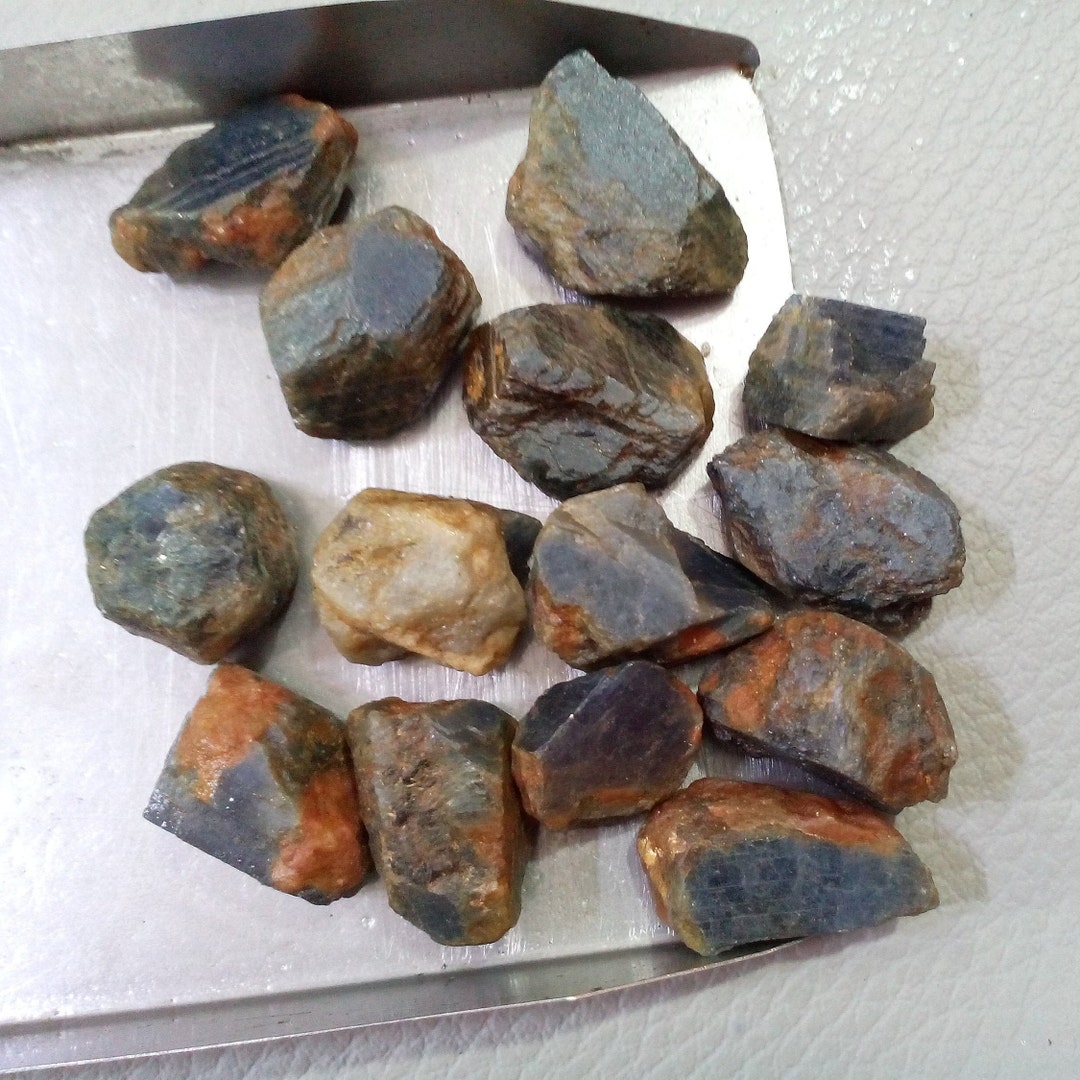 10 Pieces Raw Blue Sapphire: Untreated Rough Gemstone (25-30 MM) - Etsy
