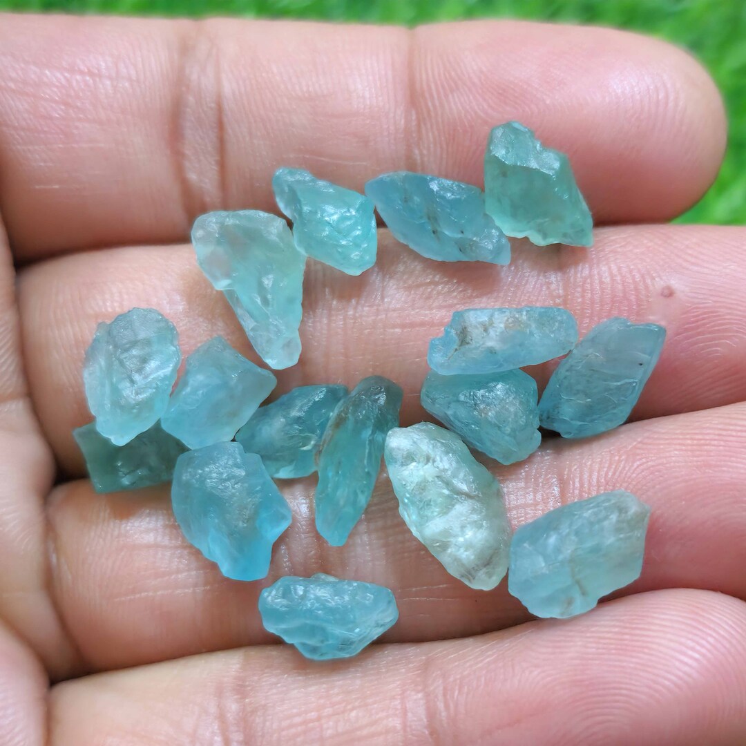 16 Piece Adorable Rare Sky Blue Apatite Rough 10-14 MM Size, Apatite ...