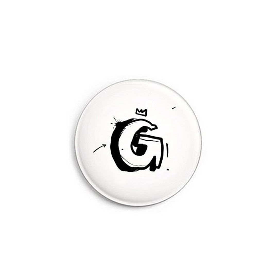 Graffiti Letter G Button | Street Art Pin With Safety Pin for Name Day ...