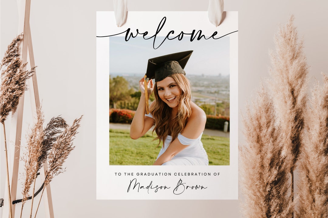 Modern Graduation Welcome Sign, 2024 Graduation Party Welcome Board ...