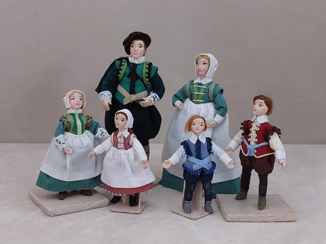 1/24 Scale Tudor Dolls - Etsy