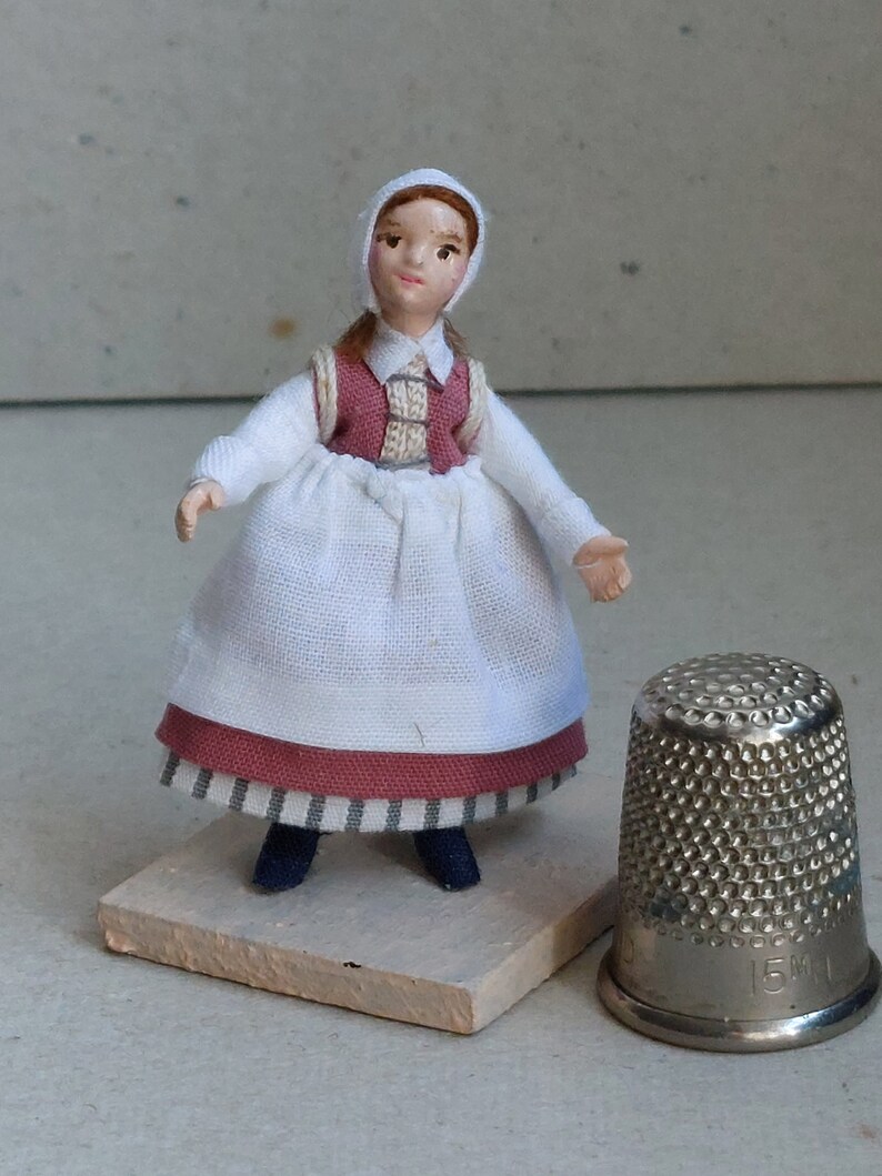 1/24 Scale Tudor Dolls - Etsy