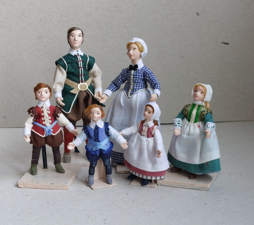 1/24 Scale Tudor Dolls - Etsy
