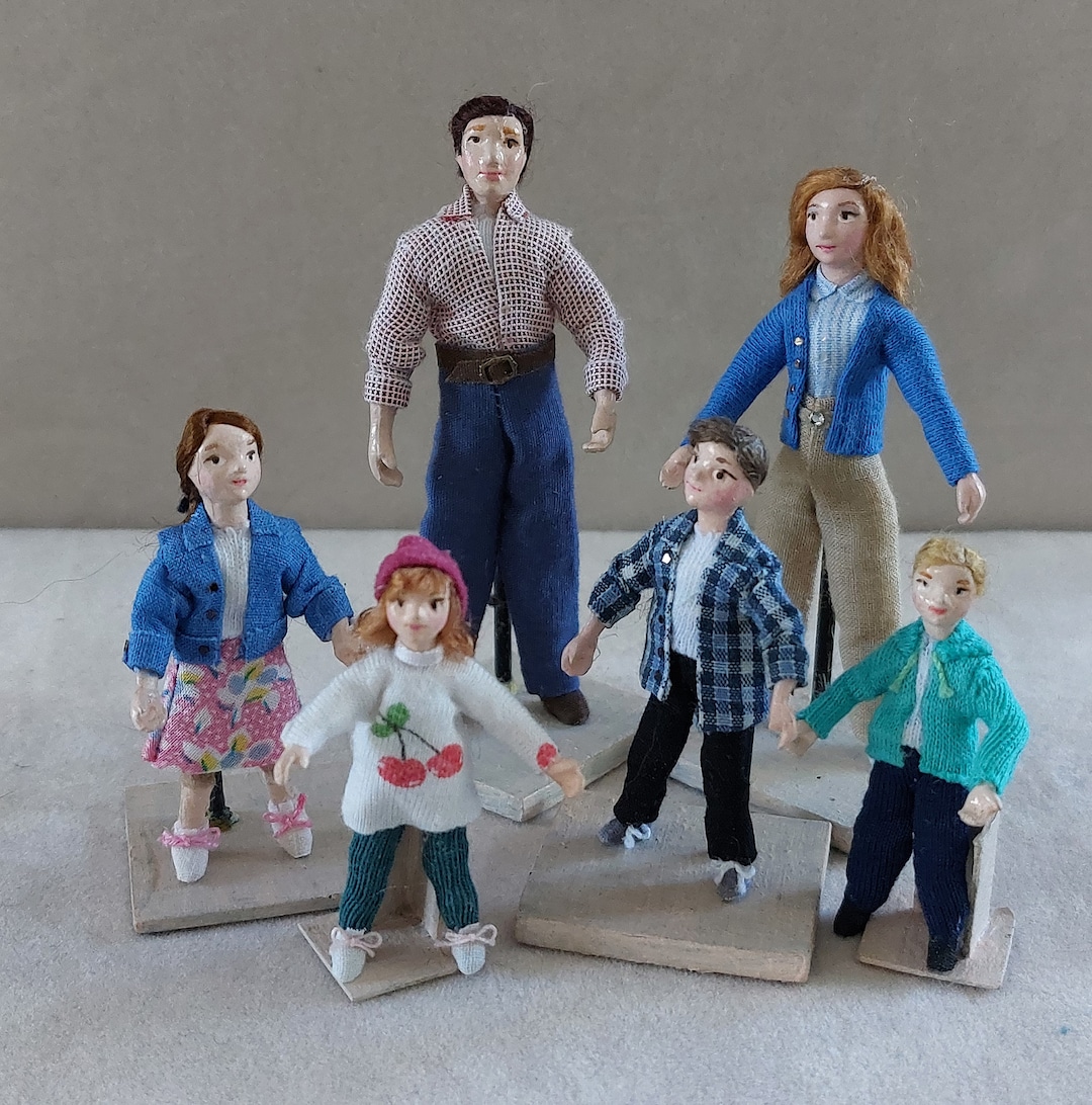 1/24 Scale Modern Dolls - Etsy