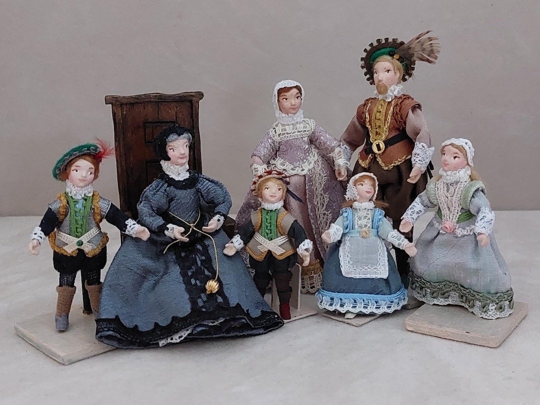 1/24 Scale Tudor Merchant Family Dolls - Etsy