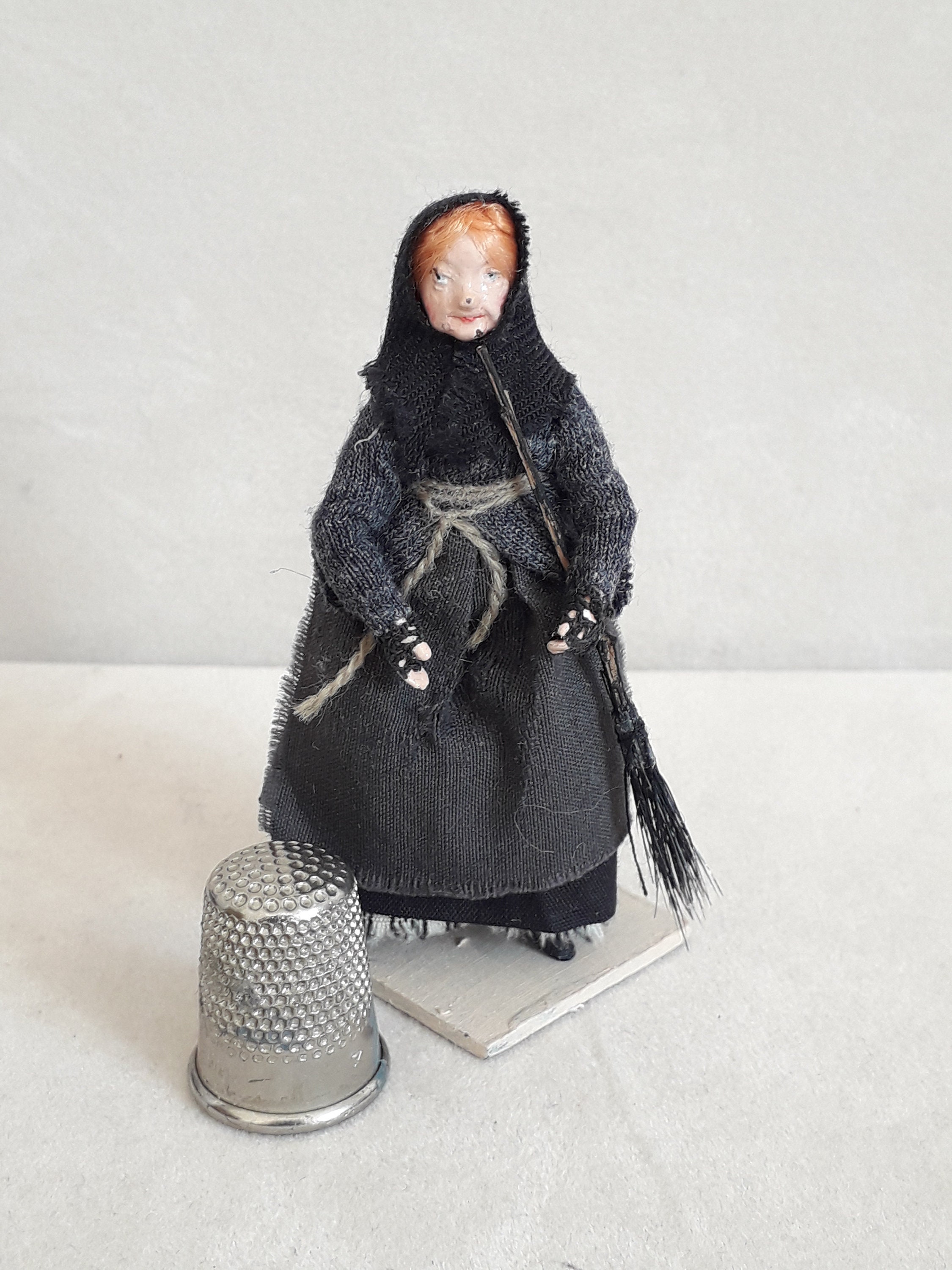 1/24 Scale Tudor Dolls - Etsy