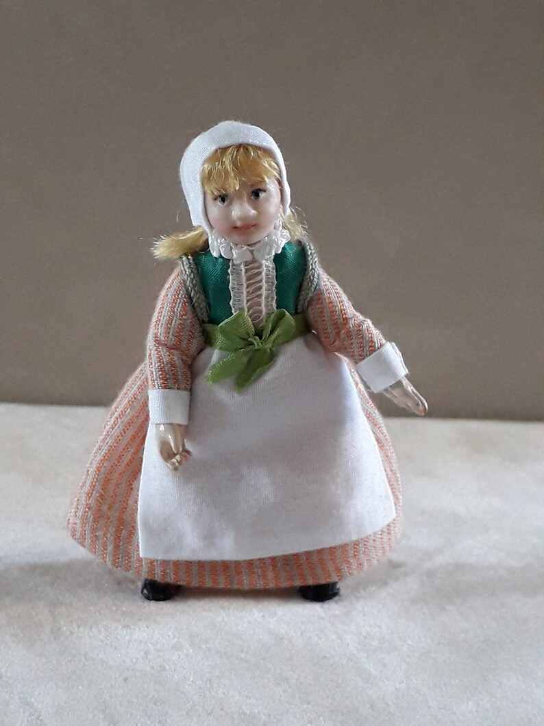 1/12 Tudor Yeoman Family - Etsy