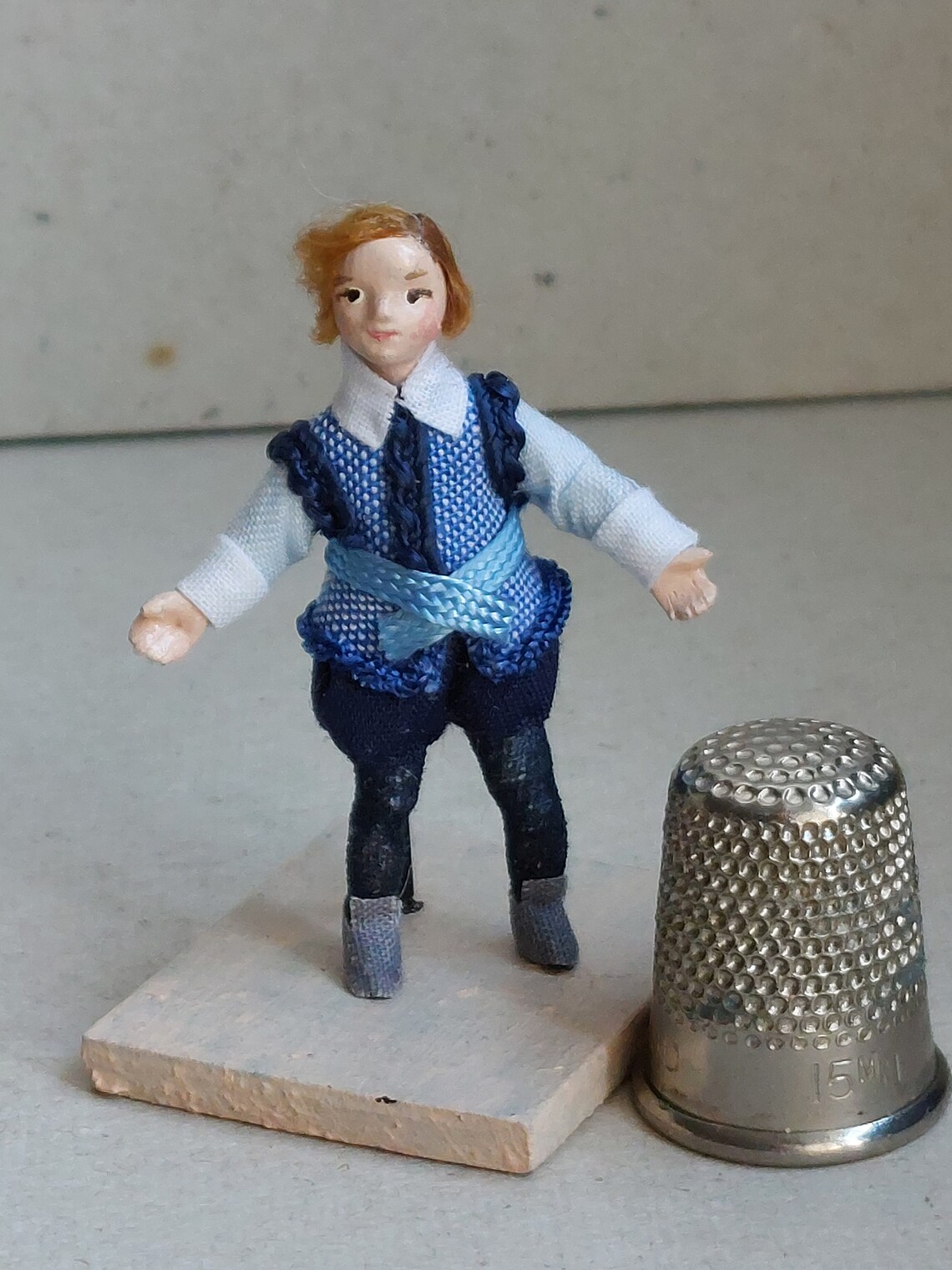 1/24 Scale Tudor Dolls - Etsy