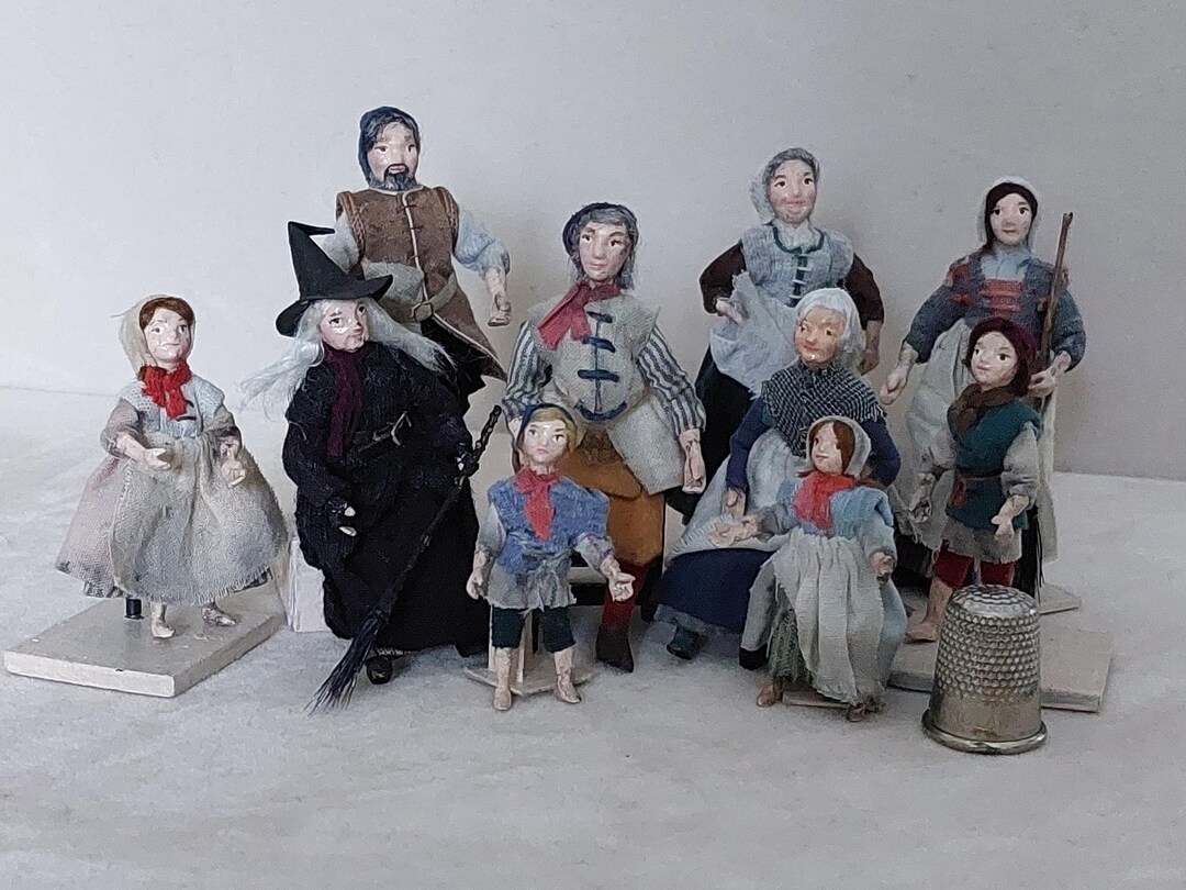 1/24 Scale Tudor Dolls - Etsy
