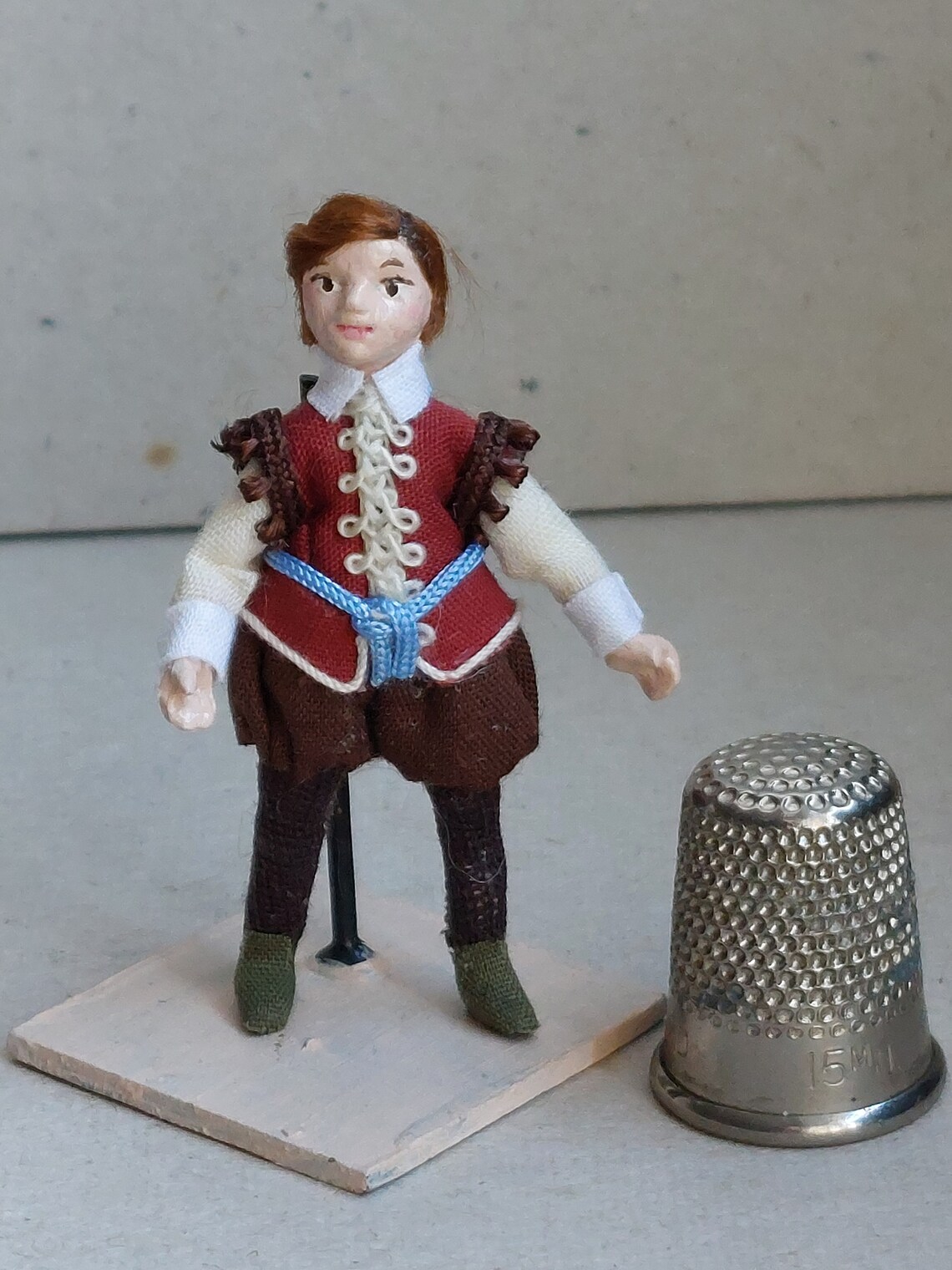 1/24 Scale Tudor Dolls - Etsy