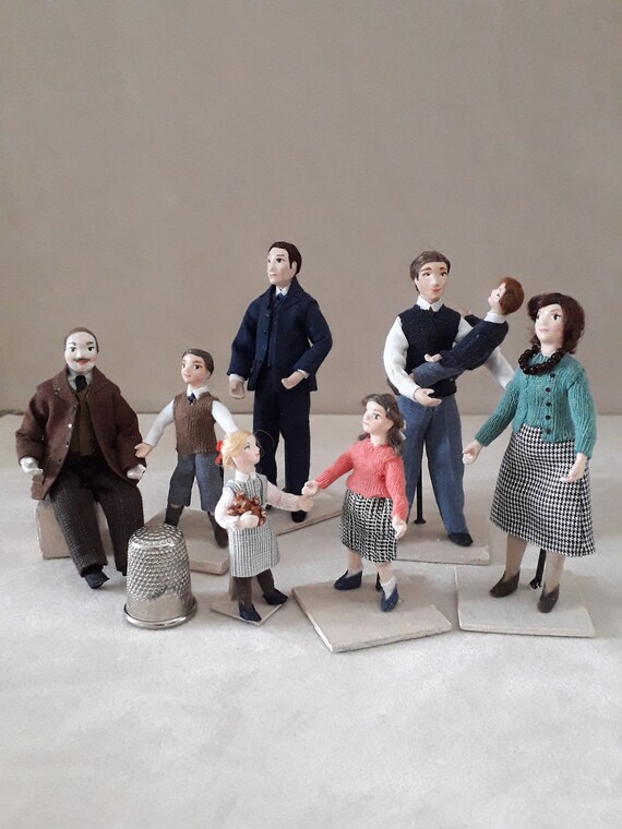 1/24 Post War Family Group | Etsy
