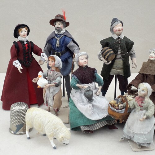 1/24 Scale Tudor Dolls - Etsy