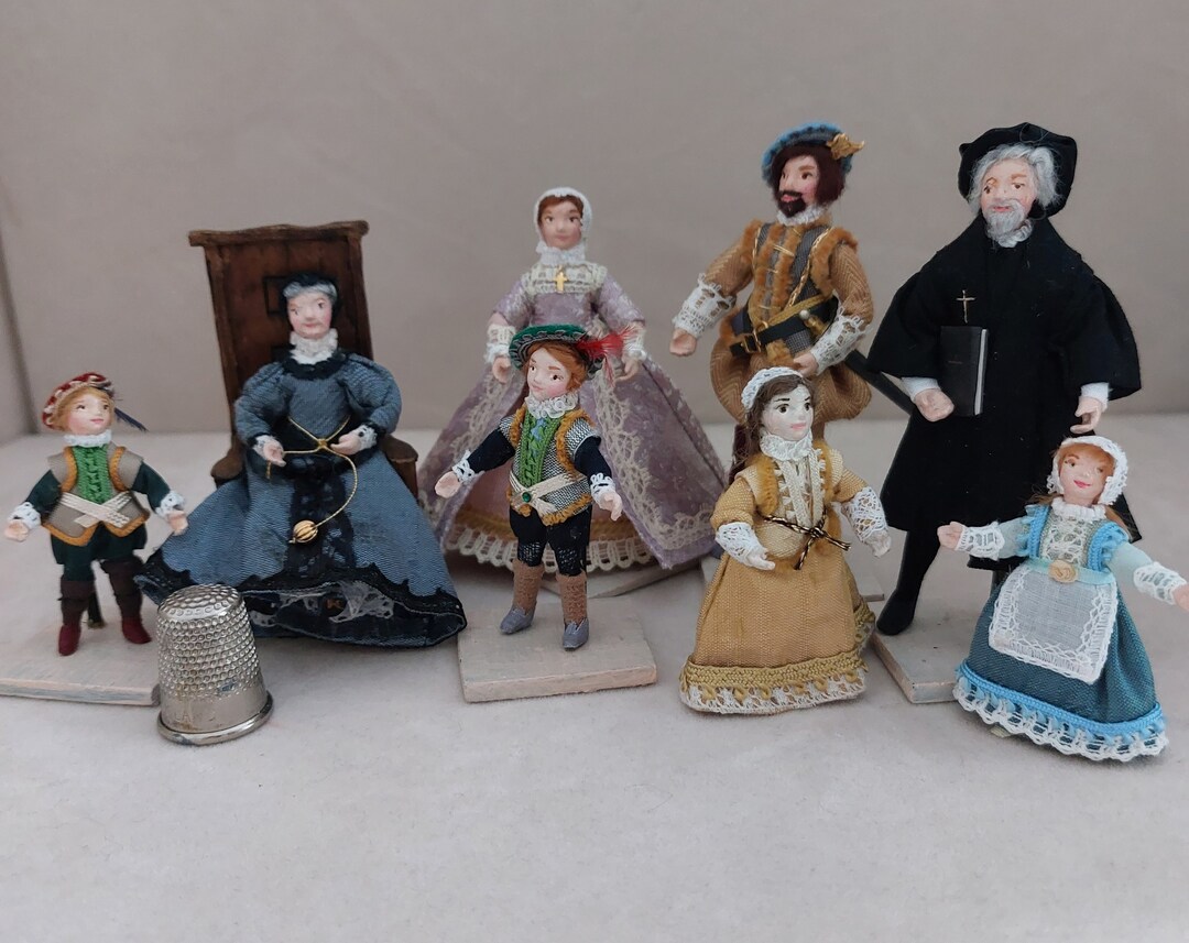 1/24 Scale Tudor Merchant Family Dolls - Etsy
