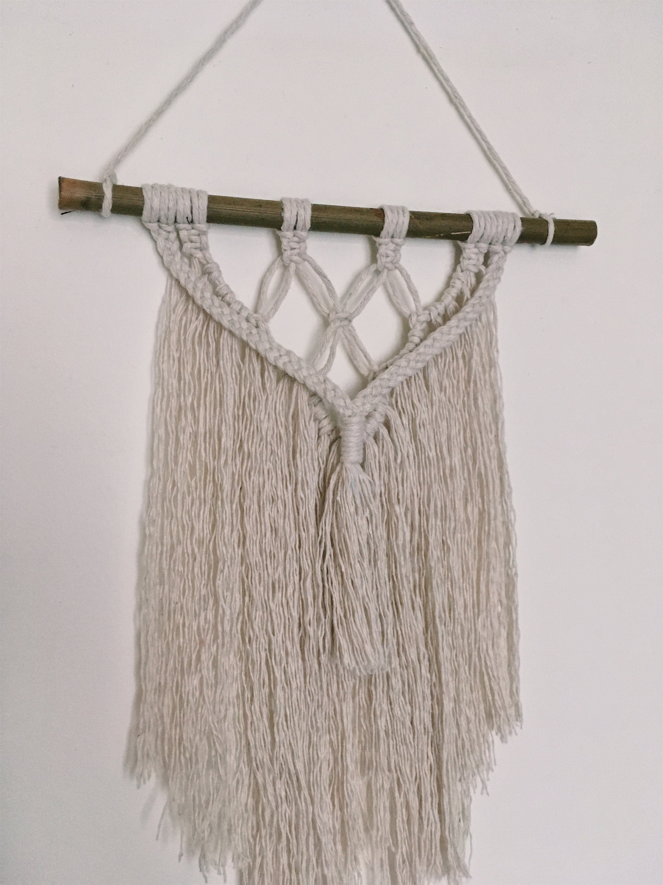 Small White Macrame Wall Hanging - Etsy