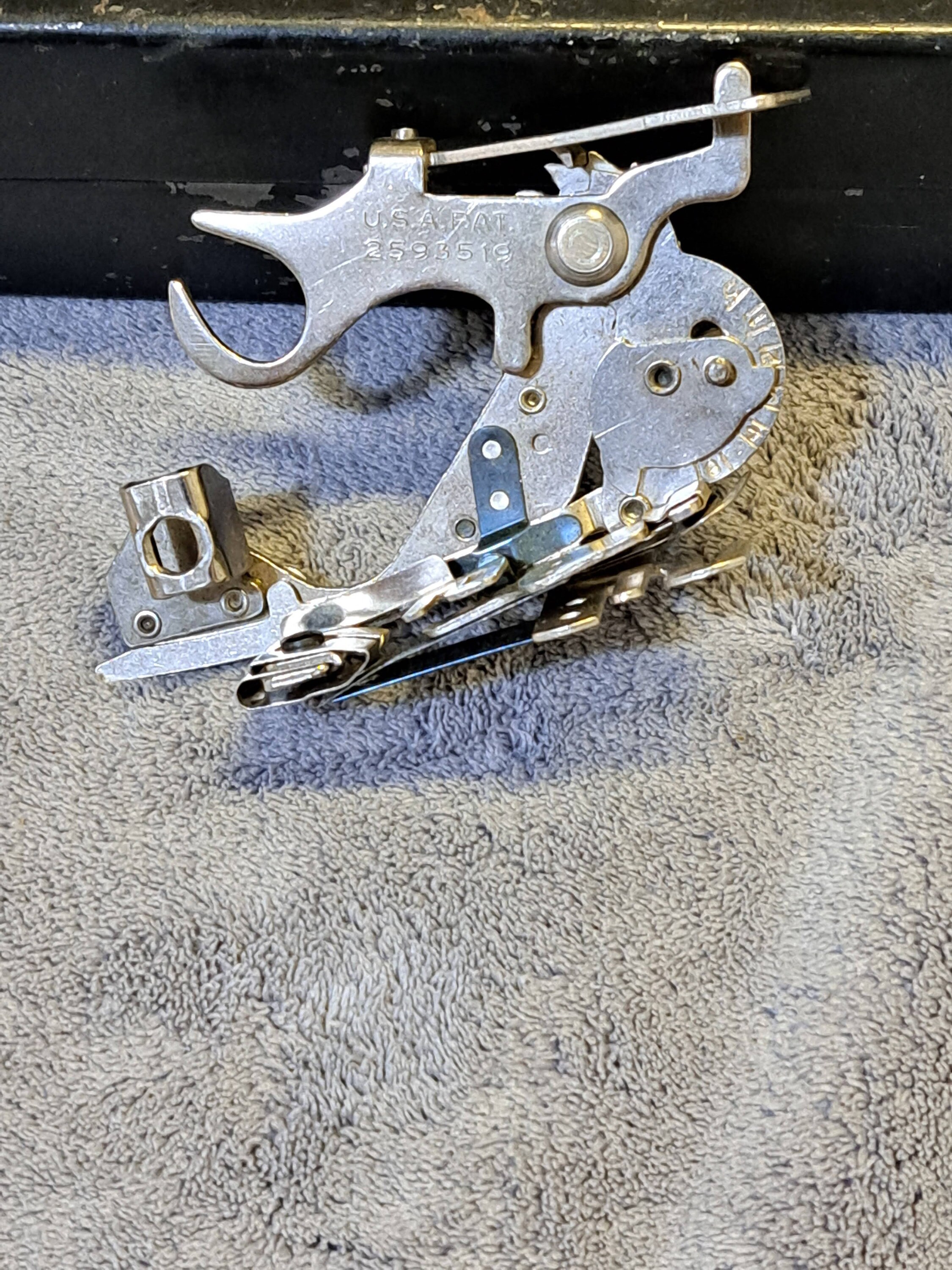 Vintage Greist Sewing Machine Attachments - Etsy