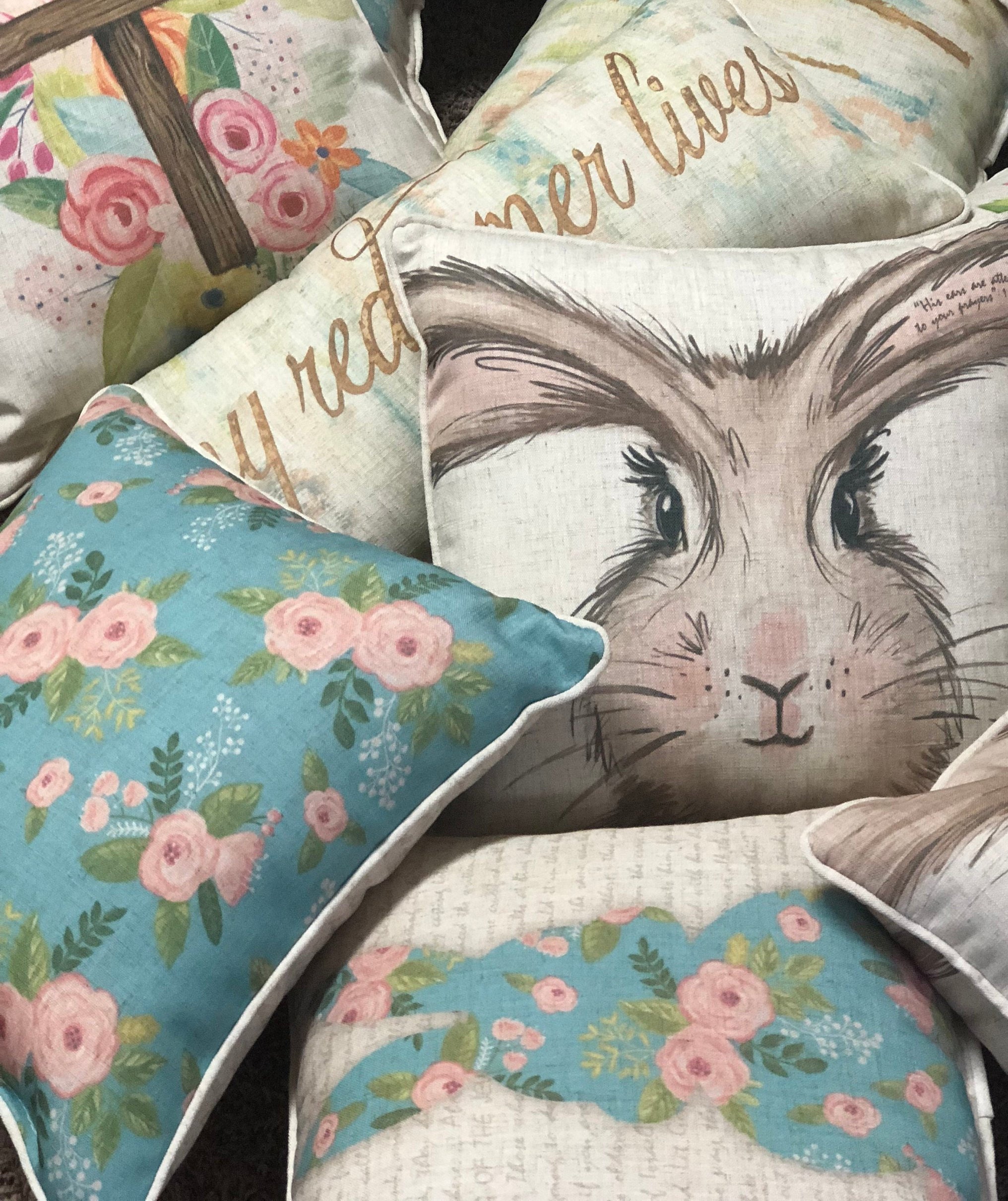 Easter Story Pillow || Bunny Pillow || Easter Decor - 177 - Etsy