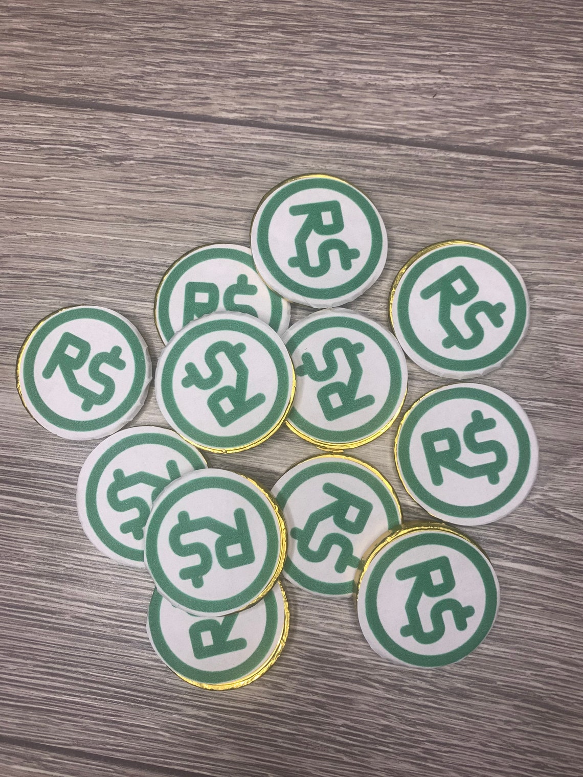 6 Robux chocolate coins gaming party favour gaming gift | Etsy