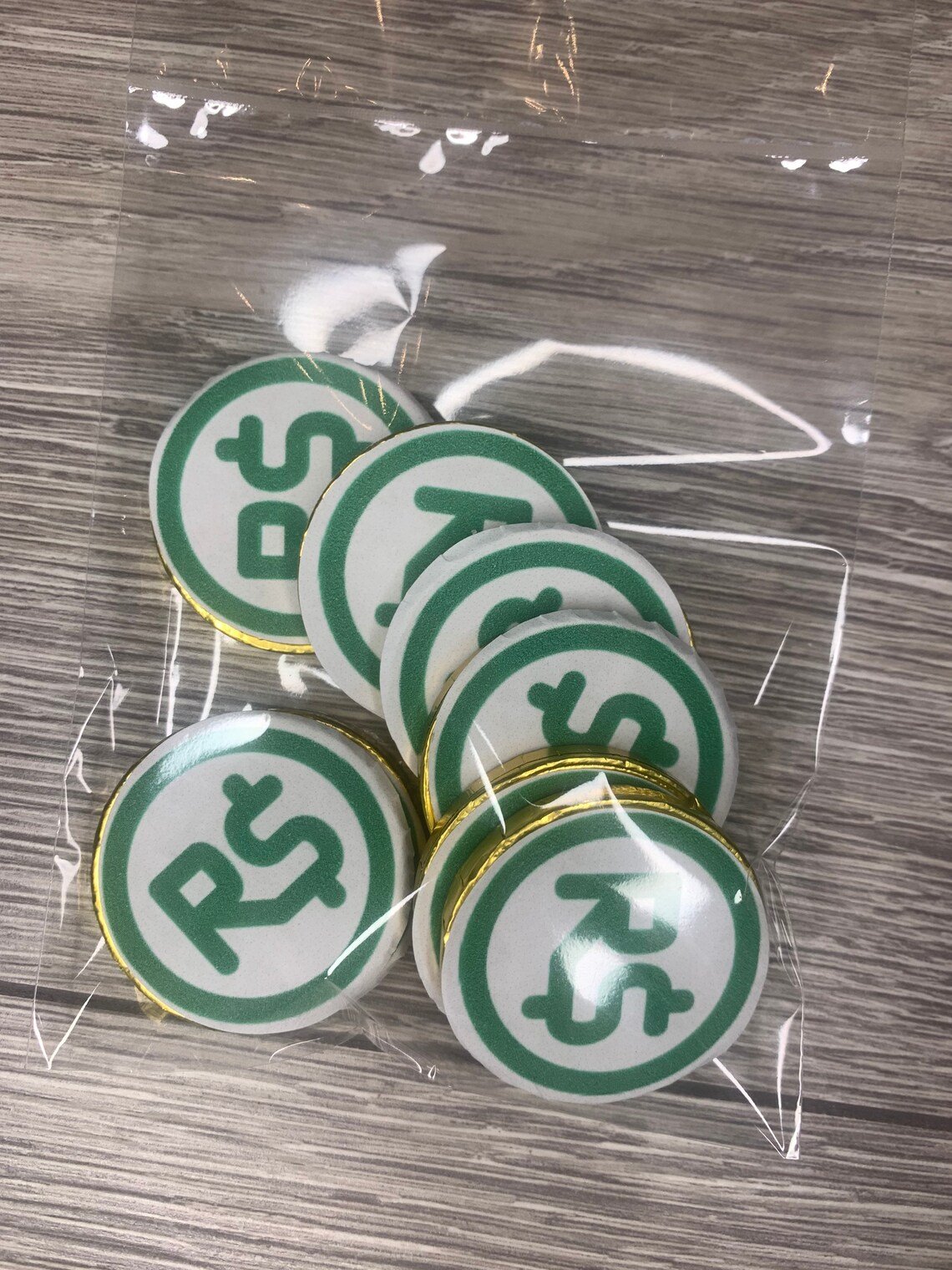 6 Robux Chocolate Coins Gaming Party Favour Gaming Gift Kids Stocking ...