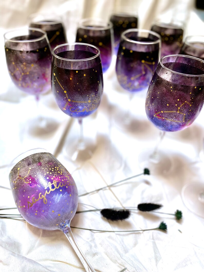Aquarius Galaxy Wine Glass - Etsy