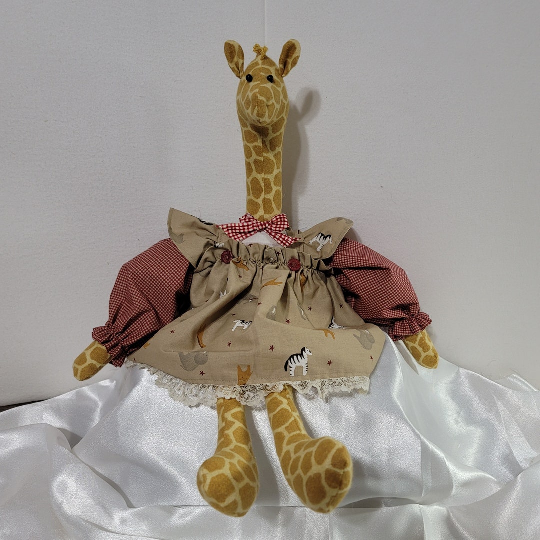 Geraldine the Giraffe - Etsy