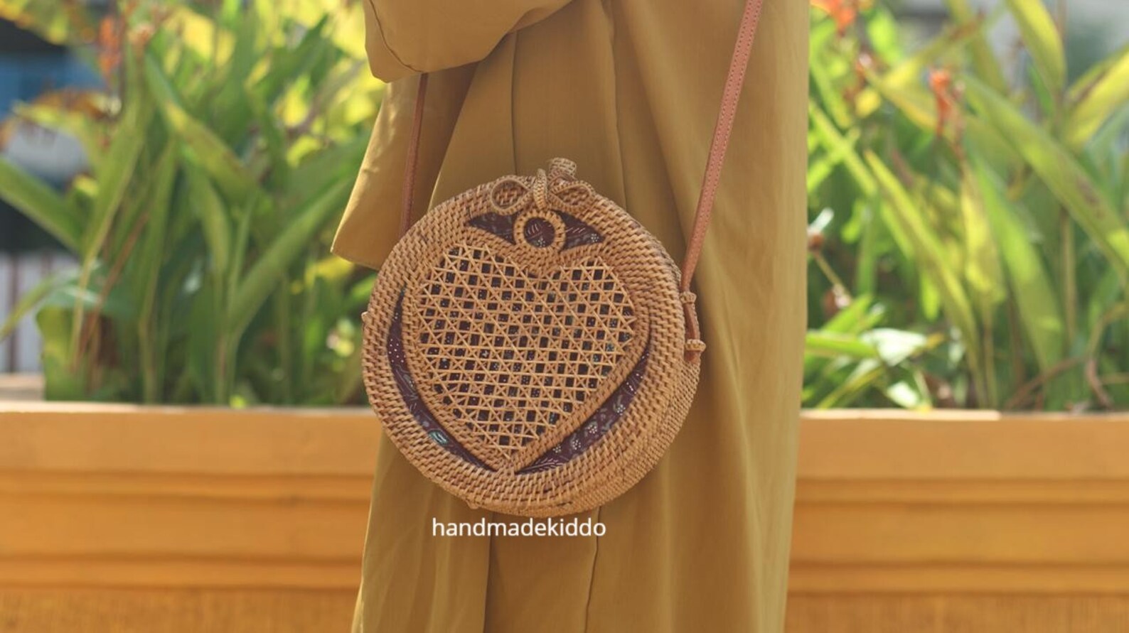 SALE Bali Heart Rattan Bag With Ribbon Closure Rattan Bag - Etsy