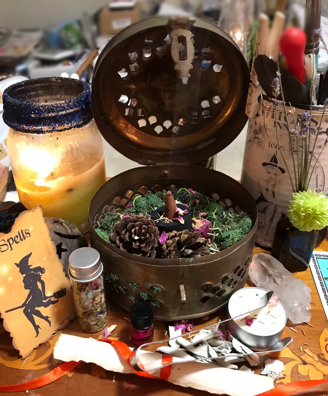 Vintage Brass Incense Box - Etsy