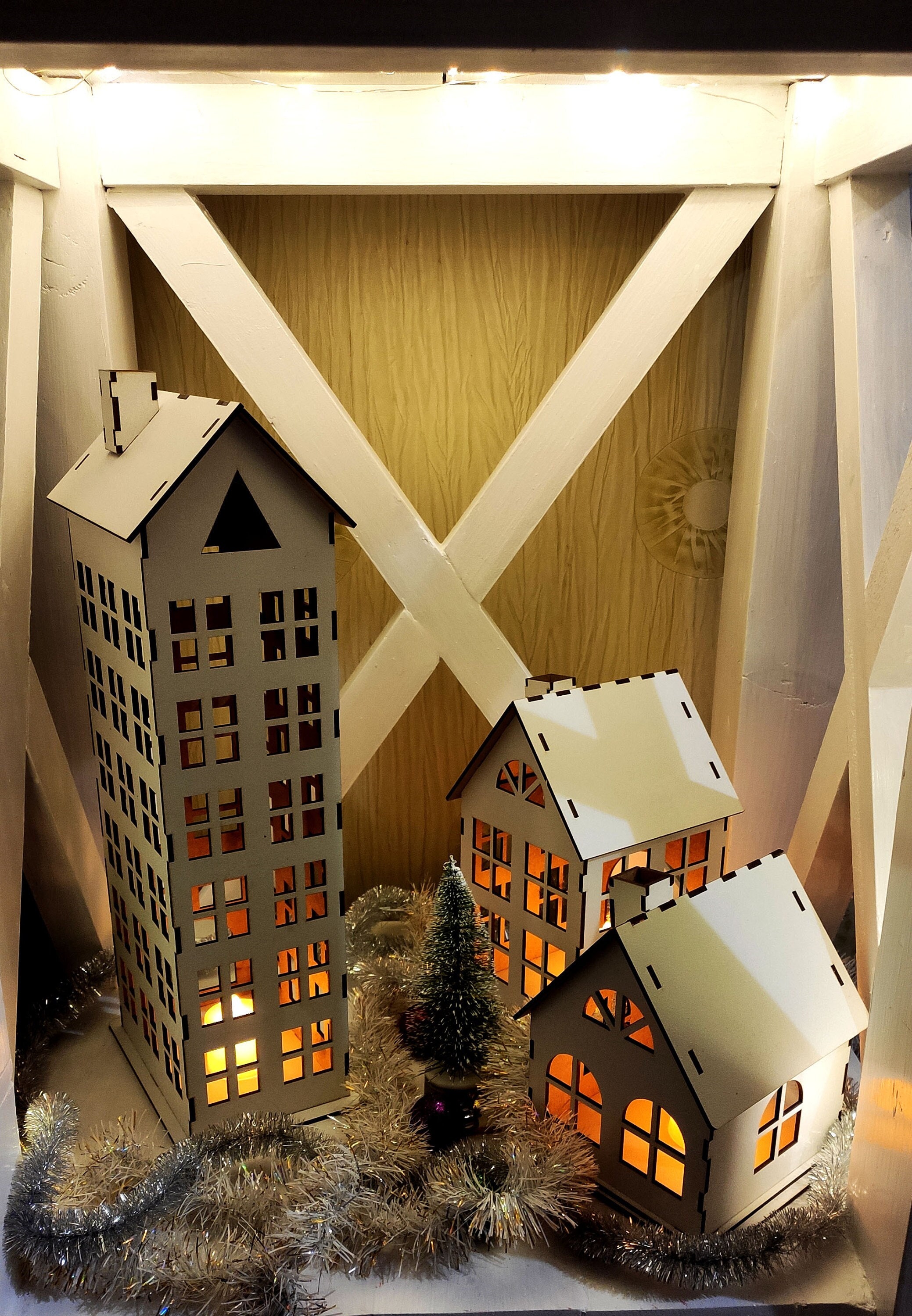 Christmas Village Houses Set of 3 Wooden Christmas Houses With LED ...