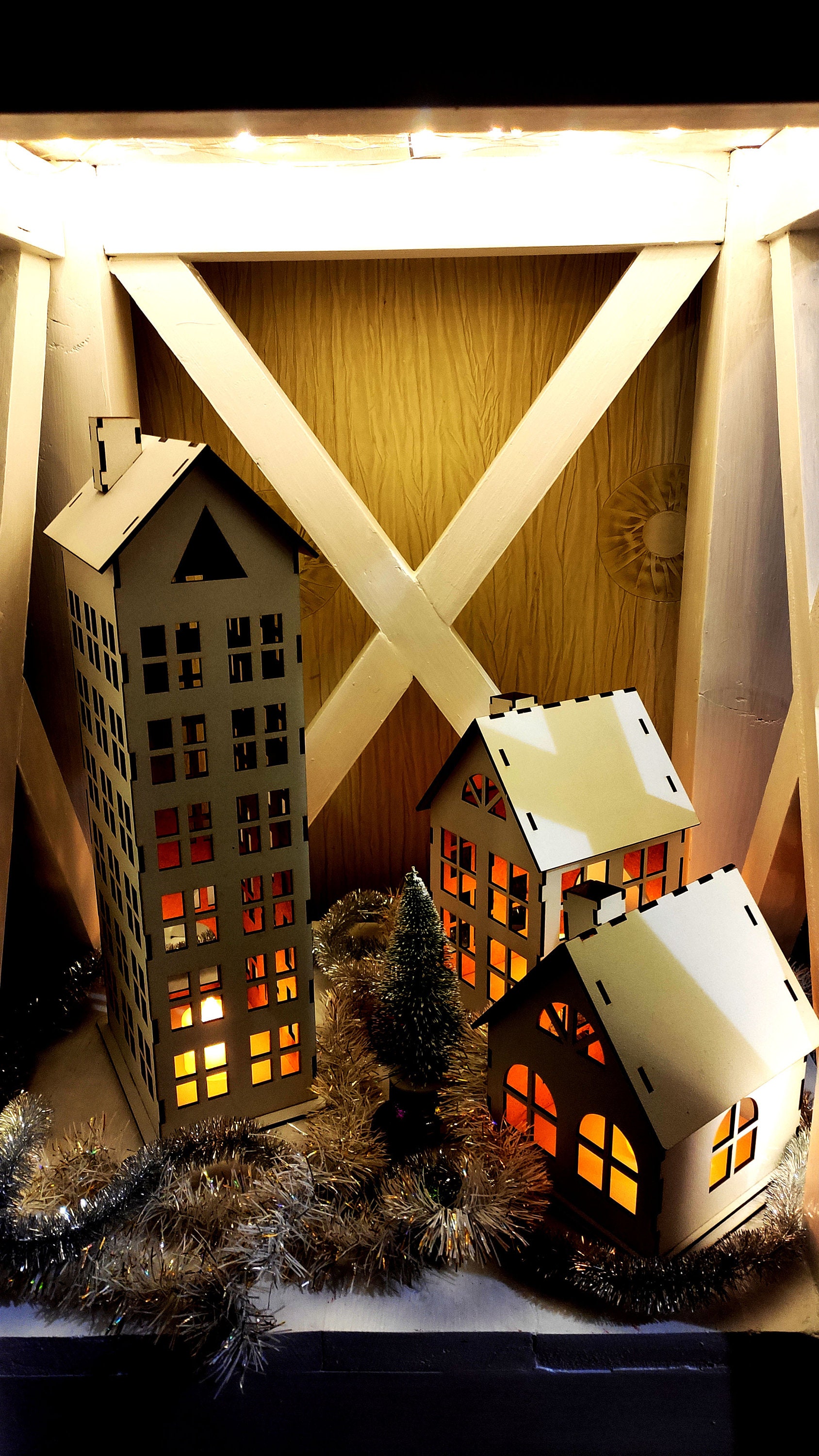 Christmas Village Houses Set of 3 Wooden Christmas Houses With LED ...