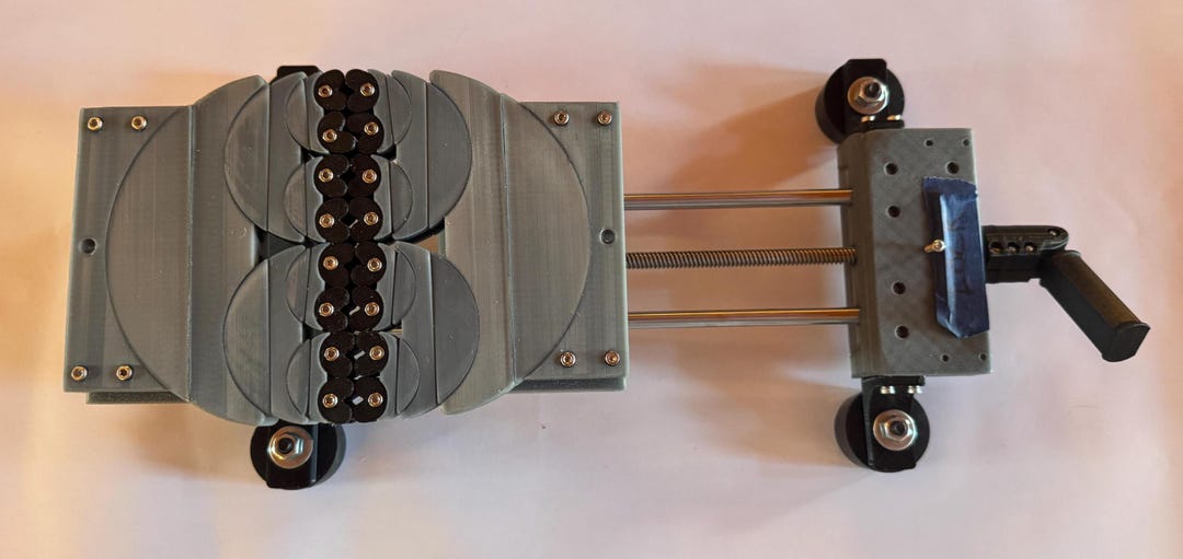 3D Printed Fractal Vise Replica-new DESIGN - Etsy