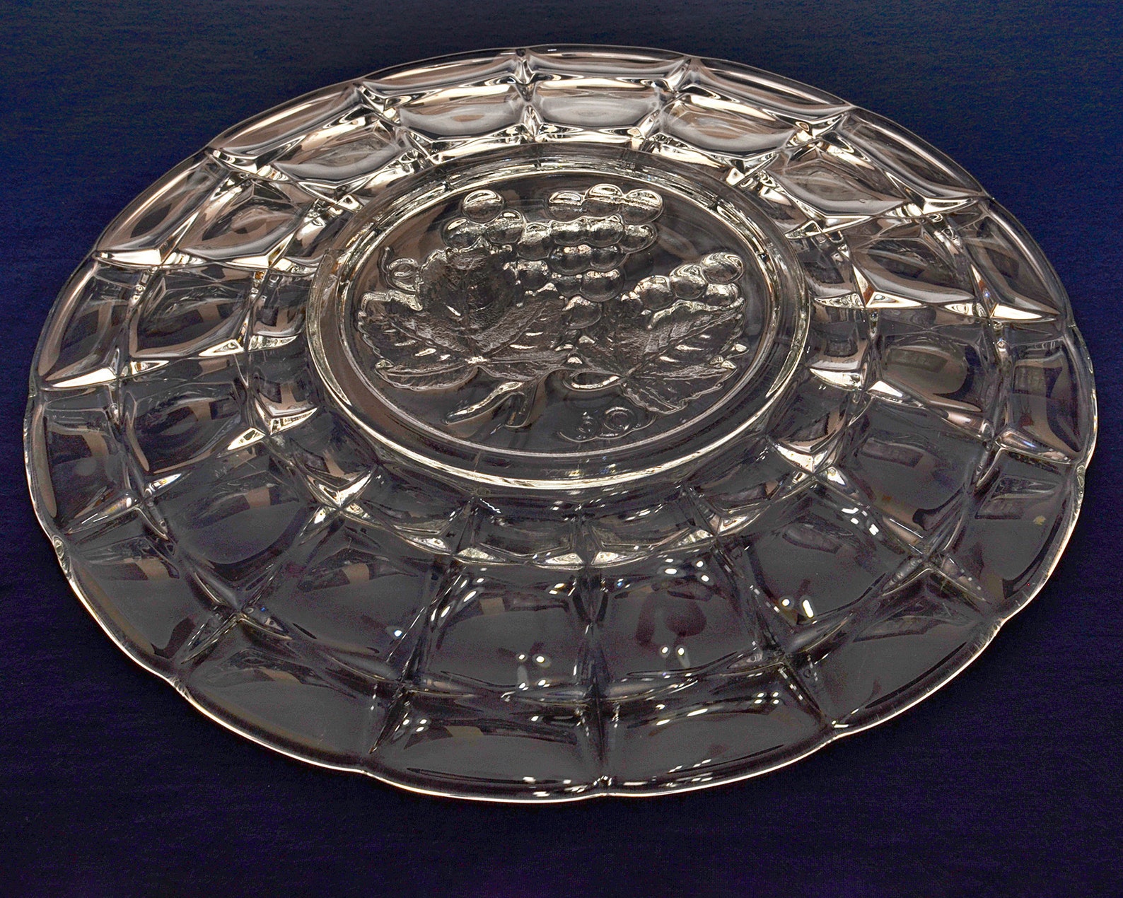 Indiana Glass / Tiara CONSTELLATION Pattern With Fruit | Etsy