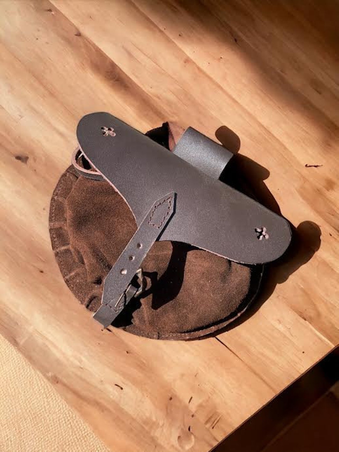 15th Century Leather Soldiers Pouch - Etsy