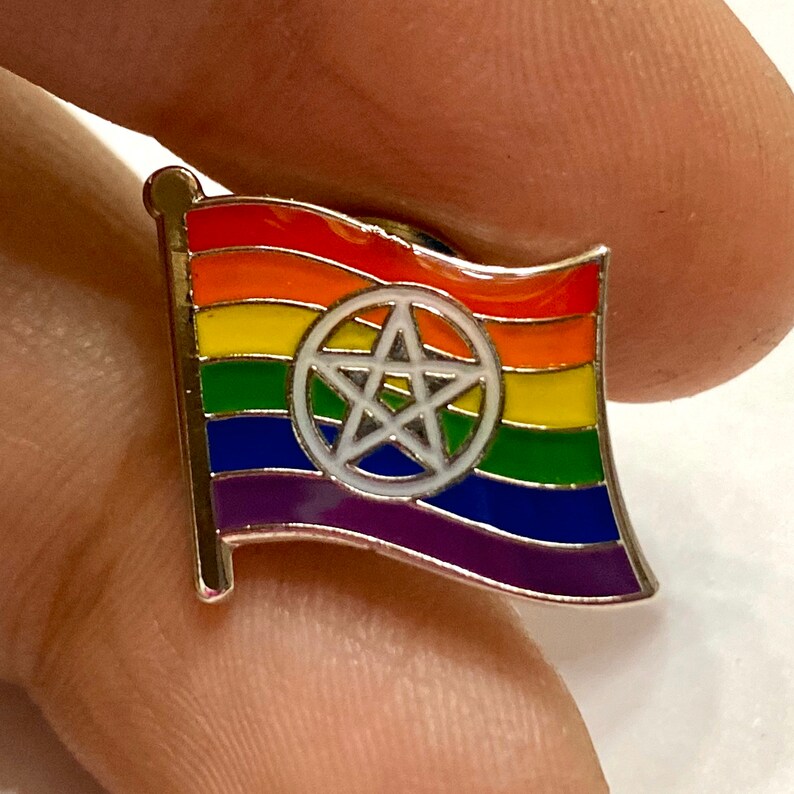 The “willow” LGBTQ Pentacle (not Pentagram) — Pagan Pride Pin Badge for ...