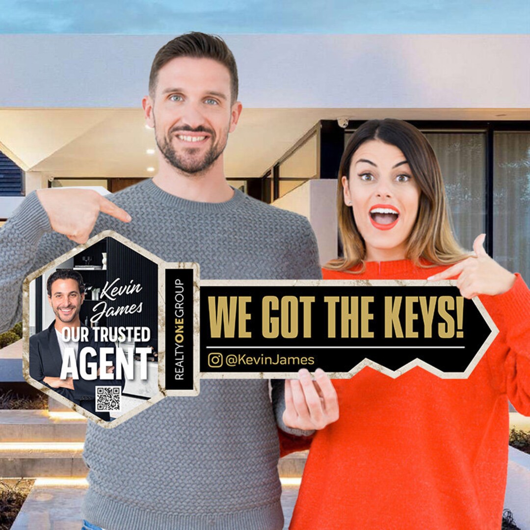 Realty ONE Group Agent Social Media Giant Key Prop! High Quality ...
