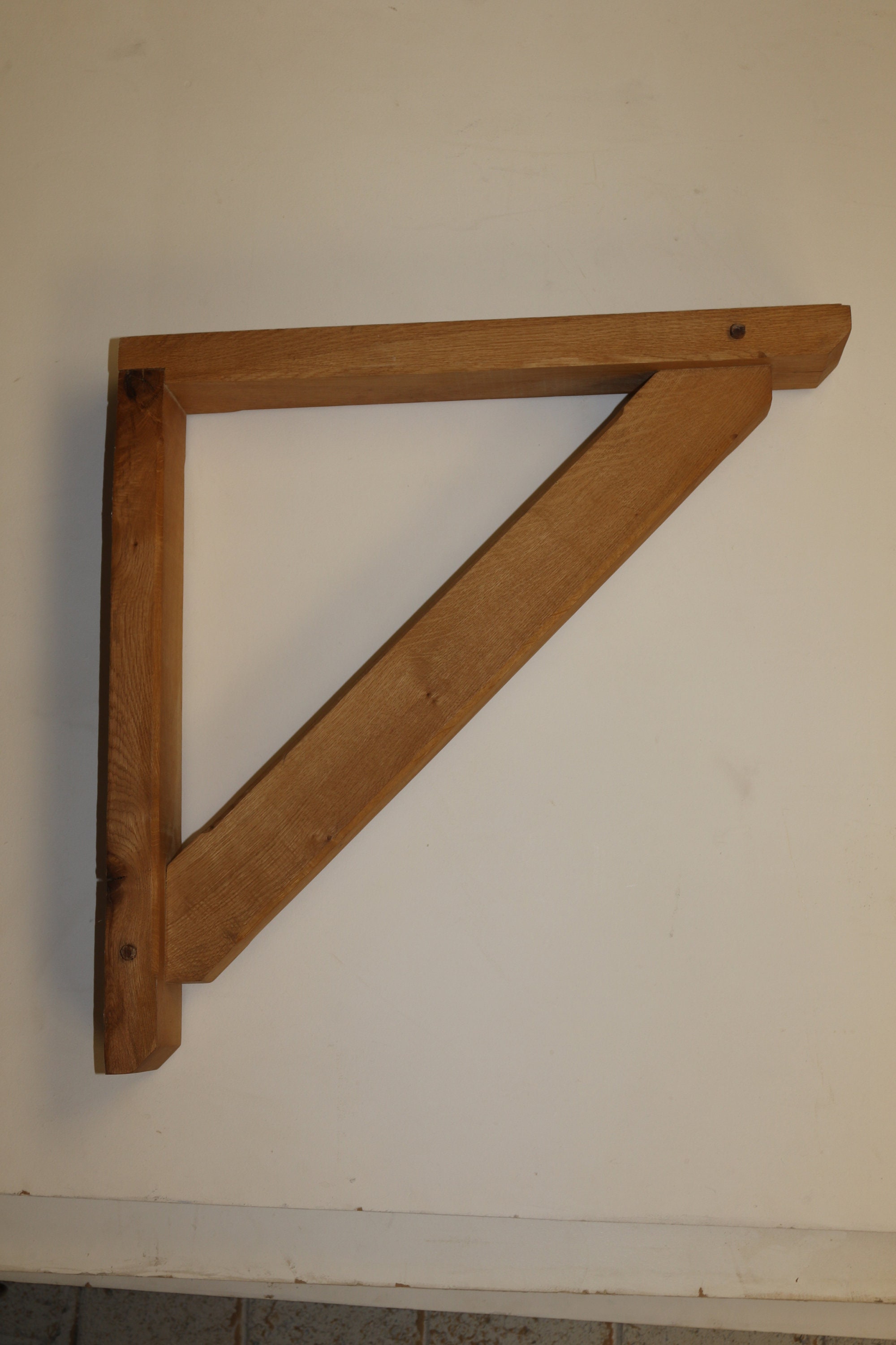 Green Oak Wooden Timber Gallows bracket Hoylandswaine Design. | Etsy