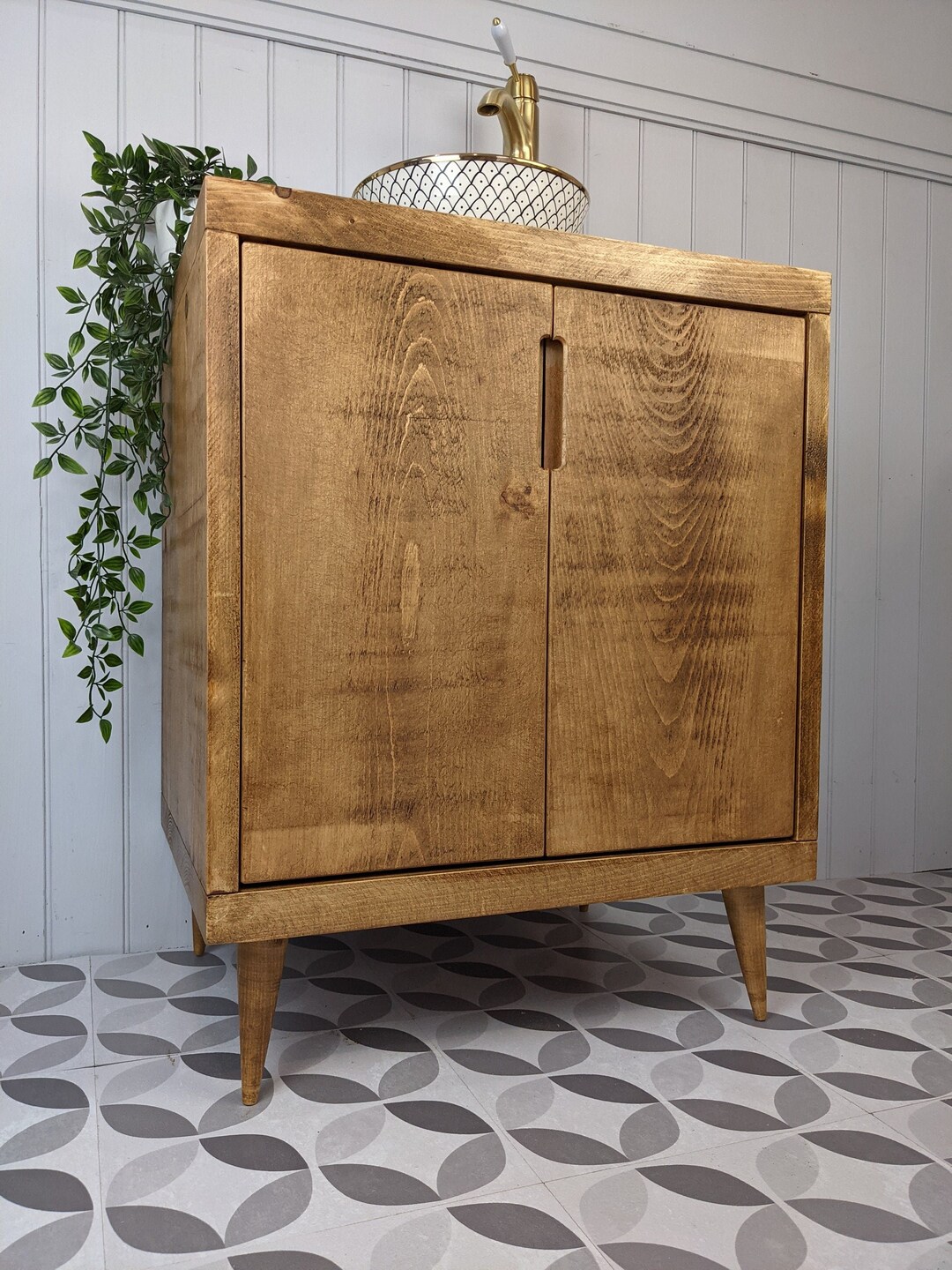 THE OTTAWA / A Handmade Solid Wood Bathroom Vanity Unit With Tapered ...