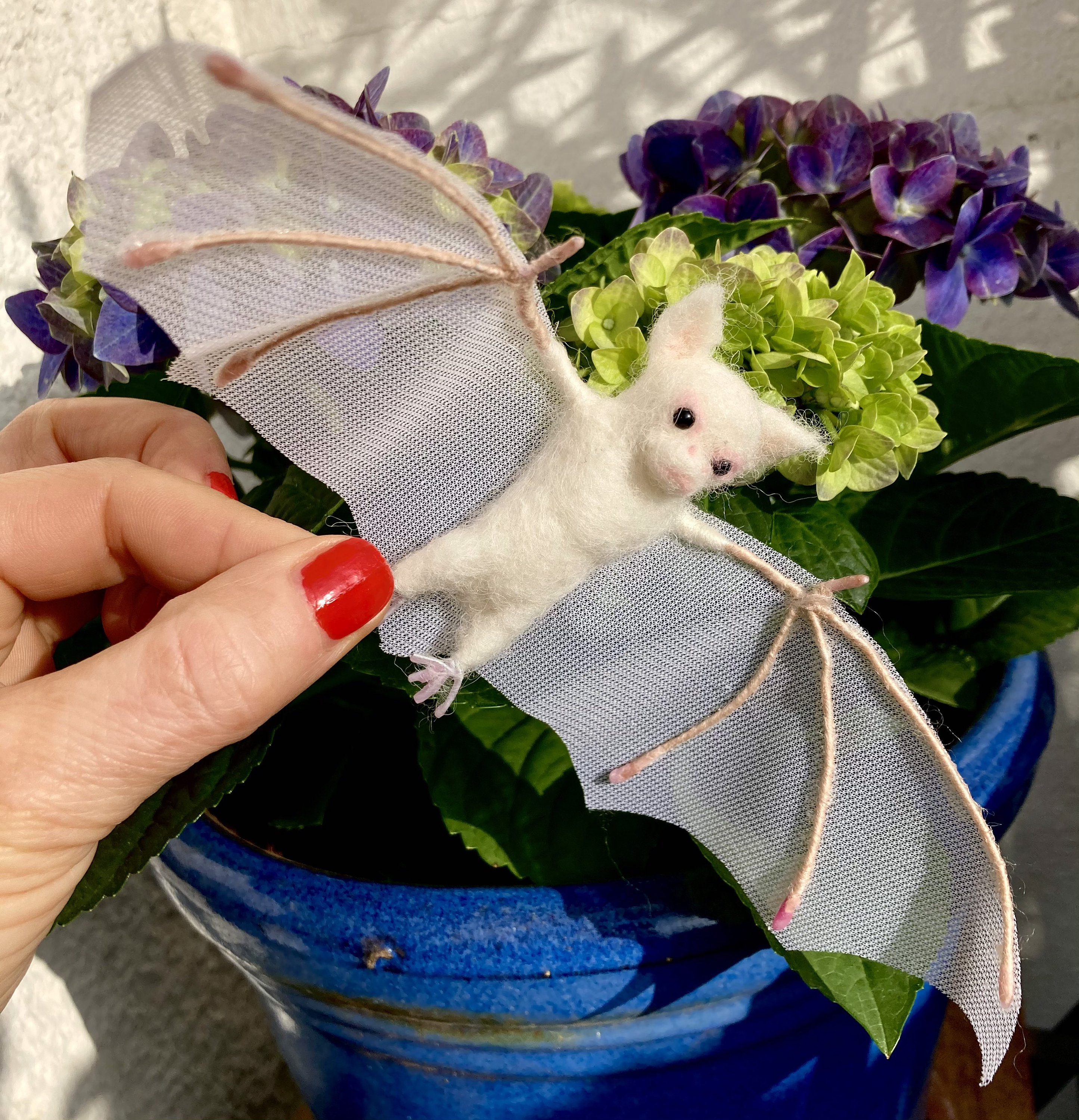 Needle felted realistic Albino bat Halloween bat Vampire | Etsy