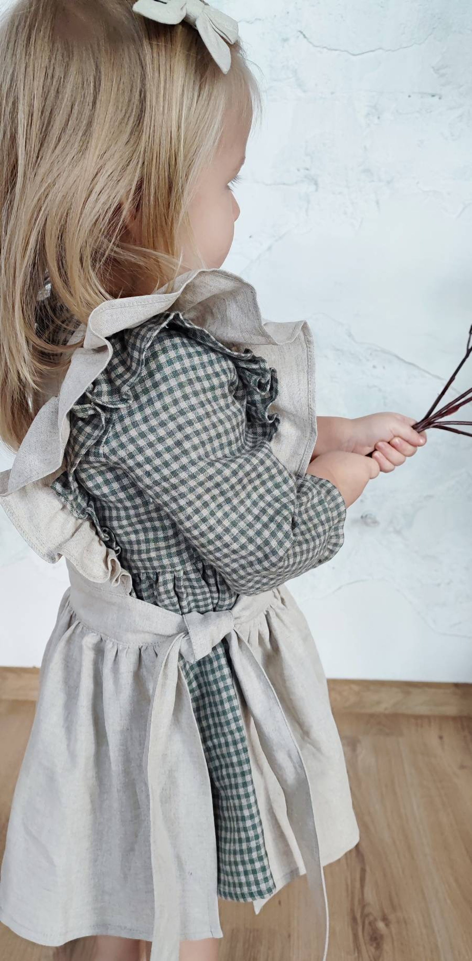 Girls Aprons, Pinafore for Dresses, Ruffled Apron, Gift for Girls ...