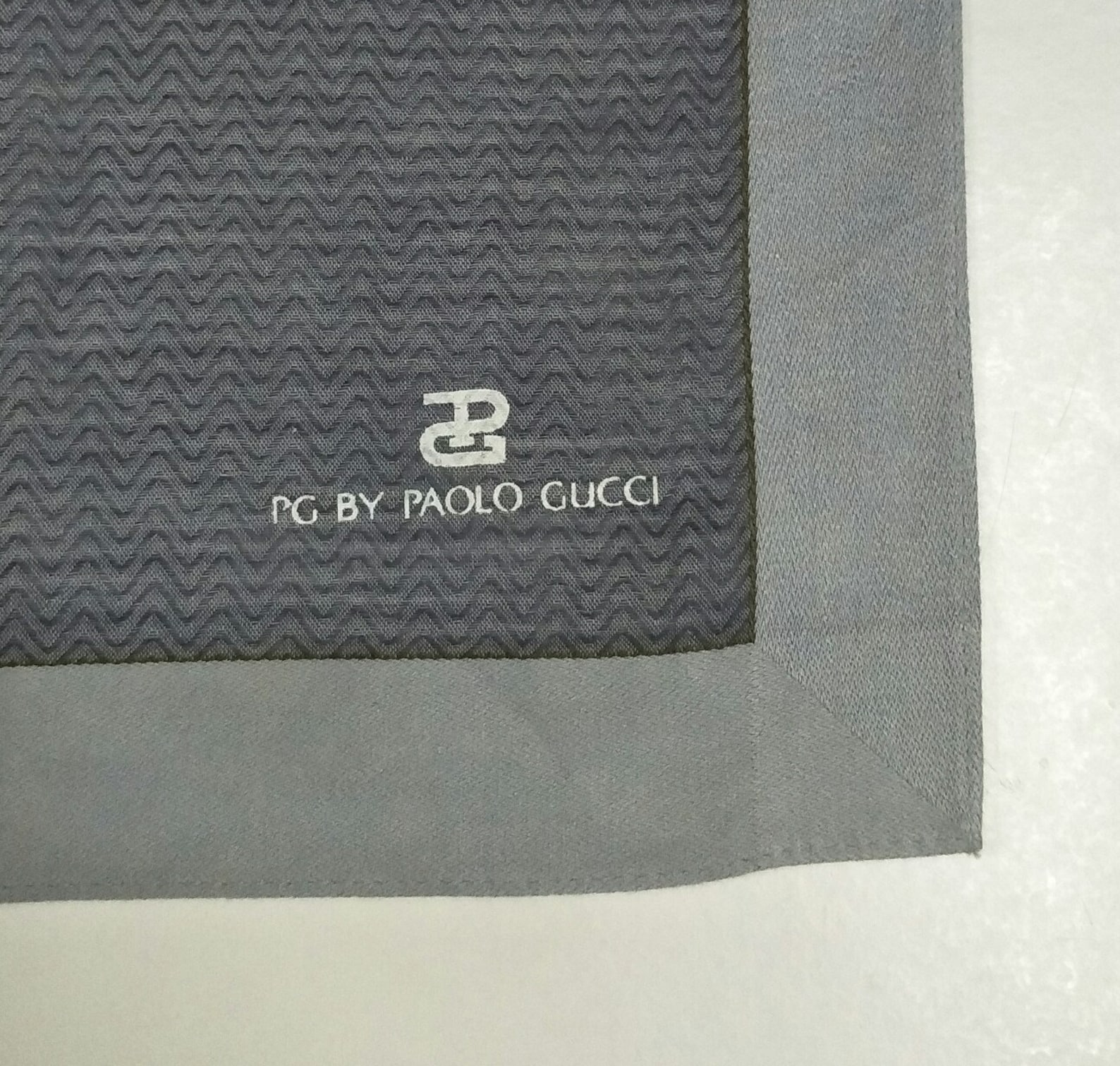 Vintage Paolo Gucci Luxury Cotton 80s 90s Handkerchief 17 X 17 Inches ...