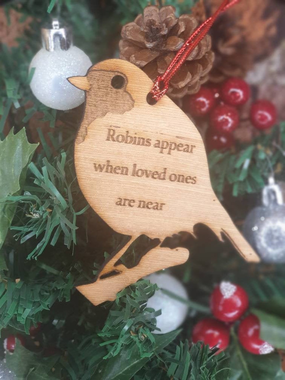 Robin Memory Bauble. Remembering Loved Ones This Christmas. Lovely Xmas ...