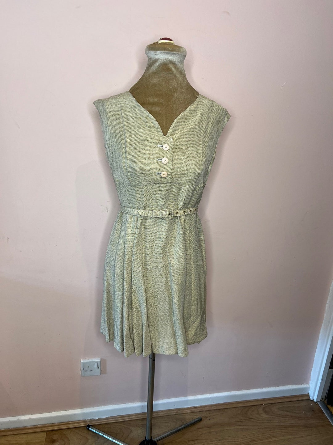 Vintage Handmade 1950's or 60's Petite Day Dress. 60's Mini Dress. UK 8 ...