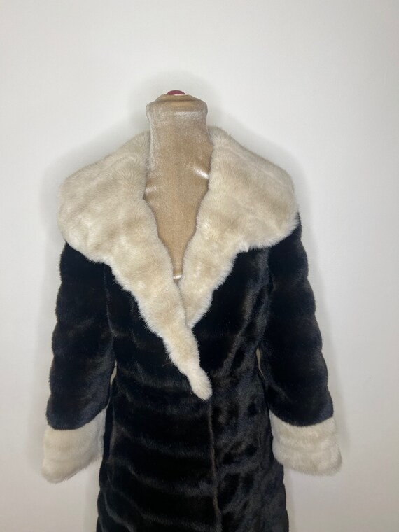 Vintage 1960's Glenn Models faux fur coat with white … - Gem