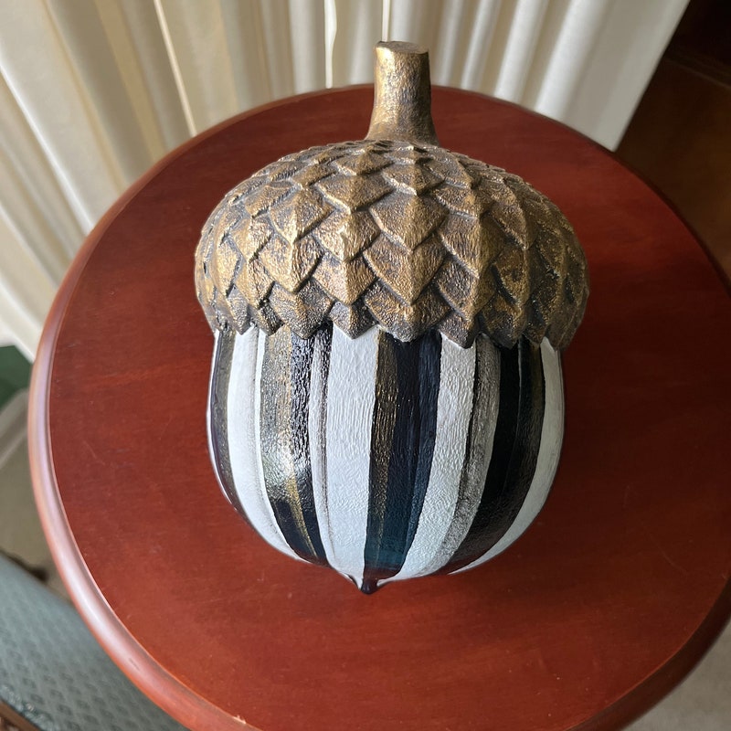 Painted Acorns - Etsy