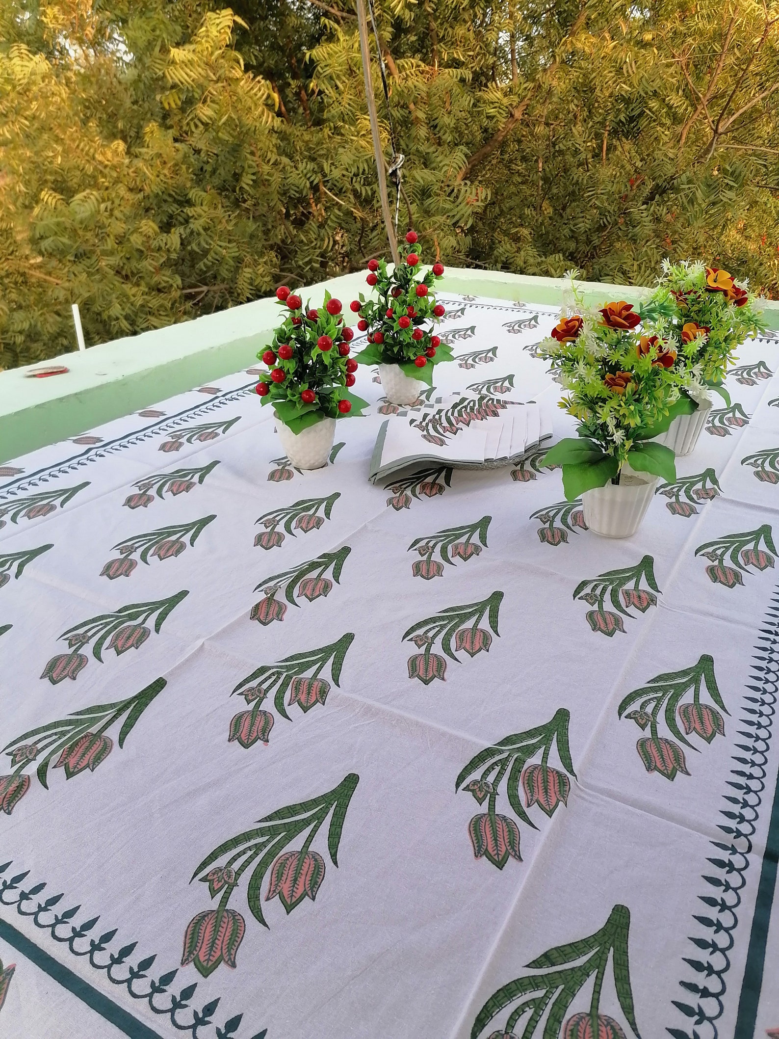 A Beautiful Block Printed Floral Pattern Border and a Floral - Etsy