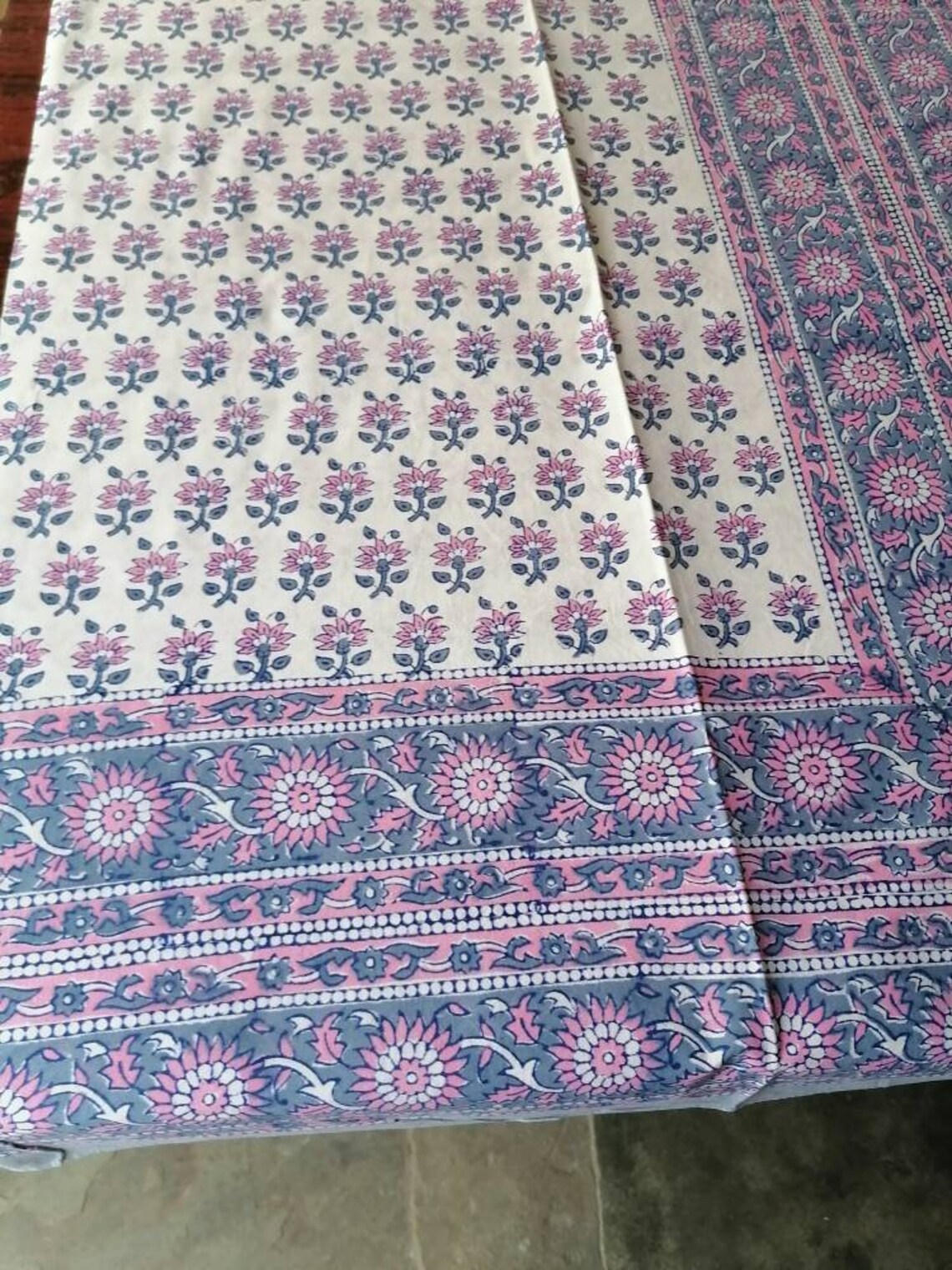 A beautiful block printed floral pattern border and a floral | Etsy