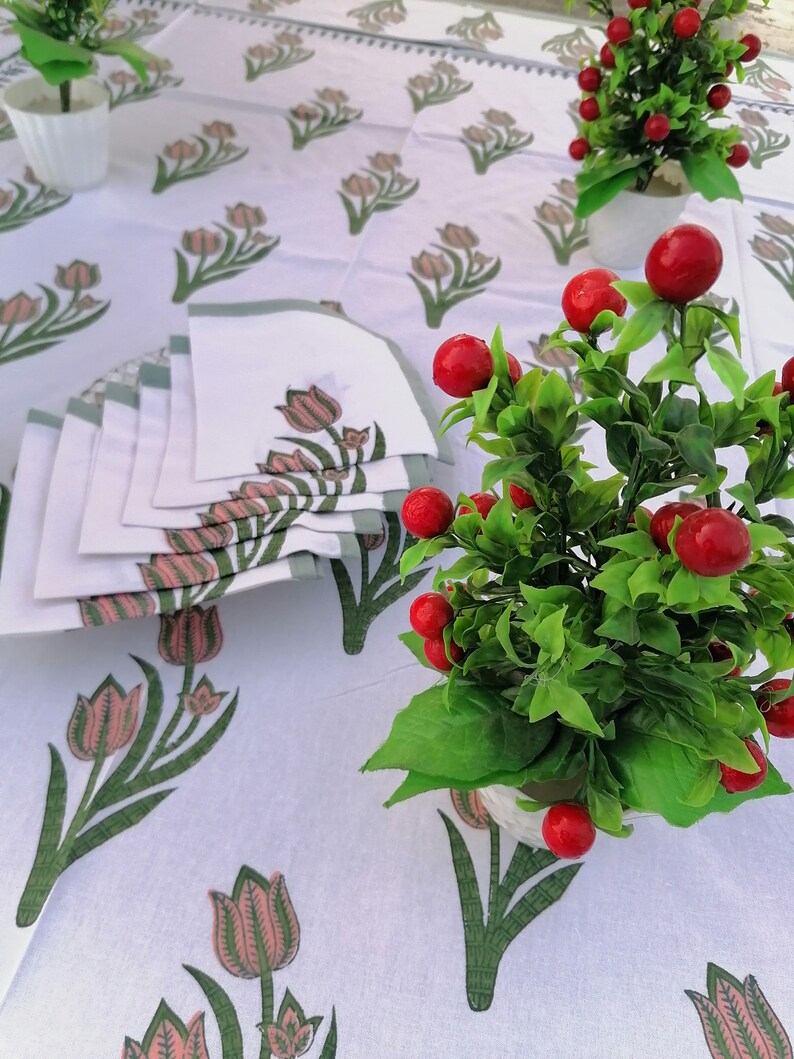 A Beautiful Block Printed Floral Pattern Border and a Floral - Etsy