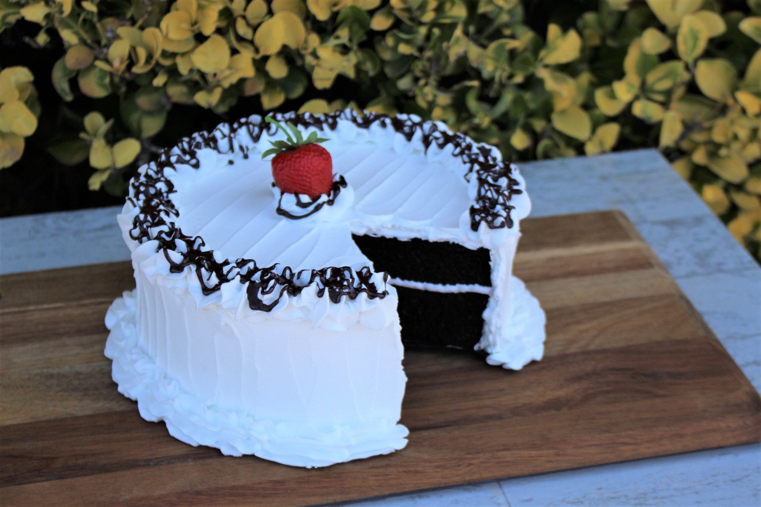 Large Fake Vanilla Cake With Slice Missing | Etsy