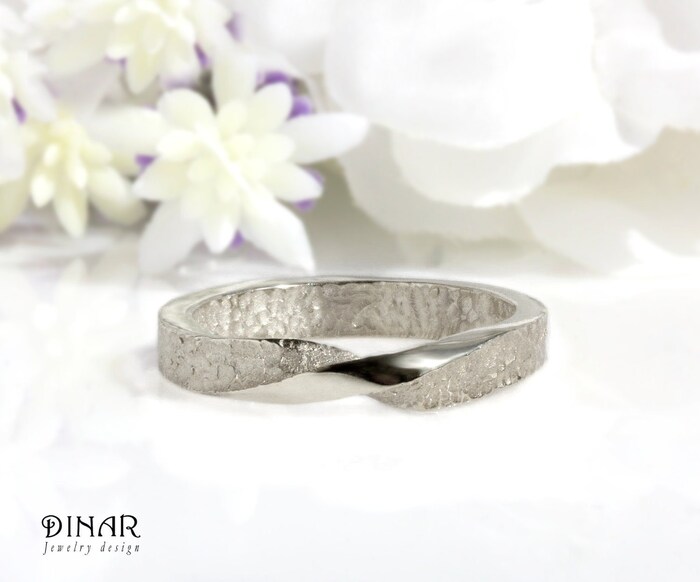 Mobius Ring - Etsy