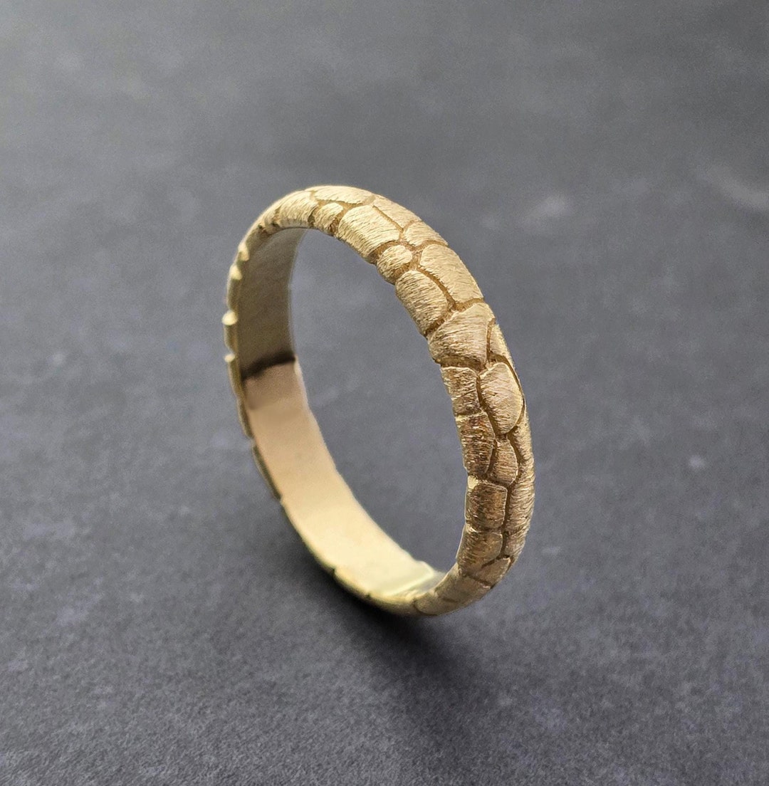 Nugget Wedding Ring 14k 18k Solid Gold ,cobblestone Texture, Nuggets Gold Ring, Cracked Earth ...