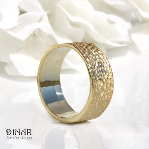 14k Gold Hammered Rustic Men Wedding Band, 7mm Handcrafted Classic ...